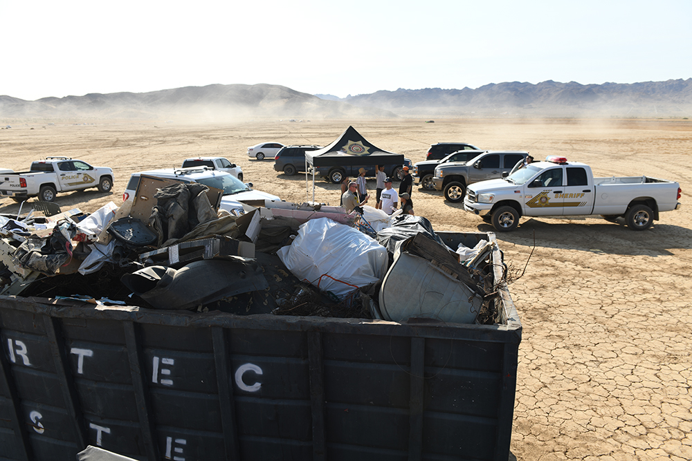 Community - Desert Cleanse One Parcel of Land at a Time